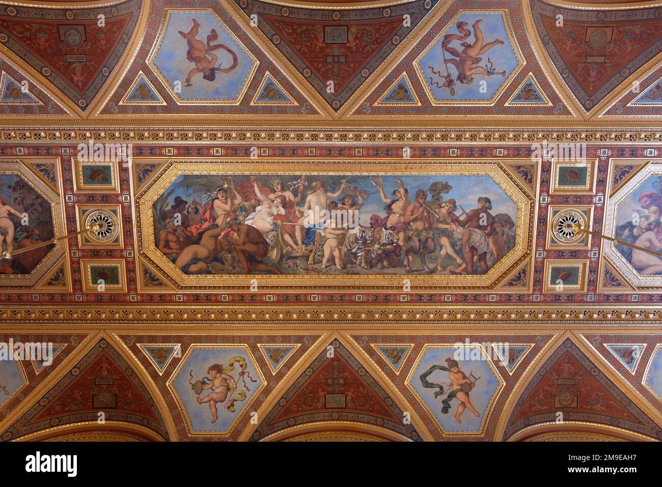 Interior ceiling view opera hi-res stock photography and images - Alamy