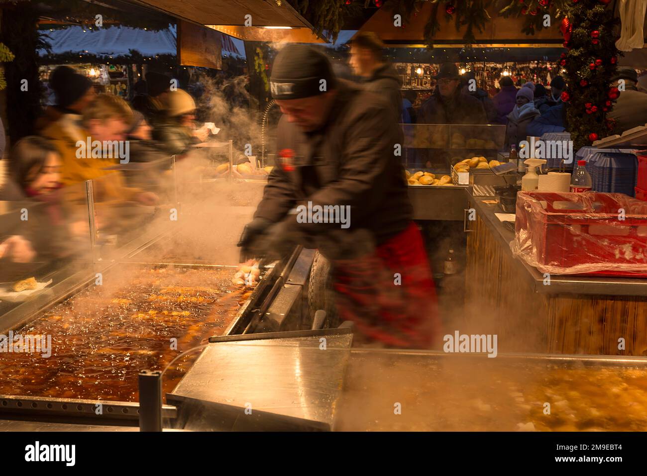 Shish kebab stand at the Christkindlmarkt, Nuremberg, Middle Franconia ...