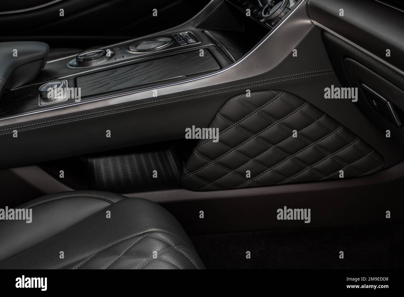 MOSCOW, RUSSIA - DECEMBER 04, 2021 Genesis GV80 (JX1), Modern Genesis ...