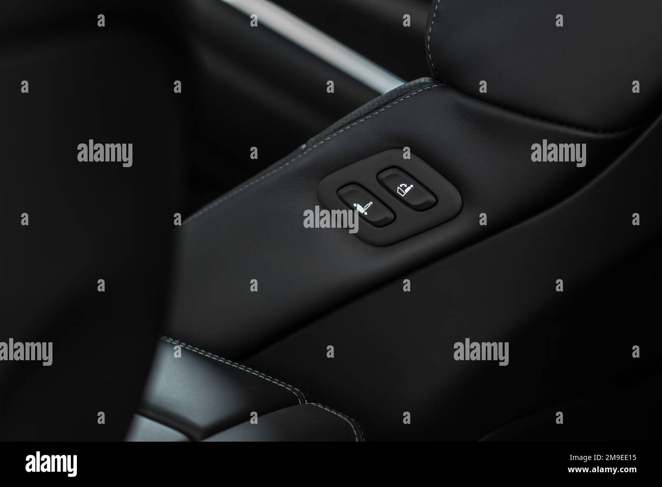 Walk-in seat switch. Electric car seat adjustment. Rear seat passenger ...