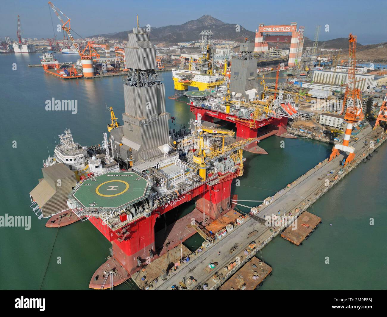 YANTAI, CHINA - JANUARY 18, 2023 - Multi-type Marine engineering equipment is under construction ...