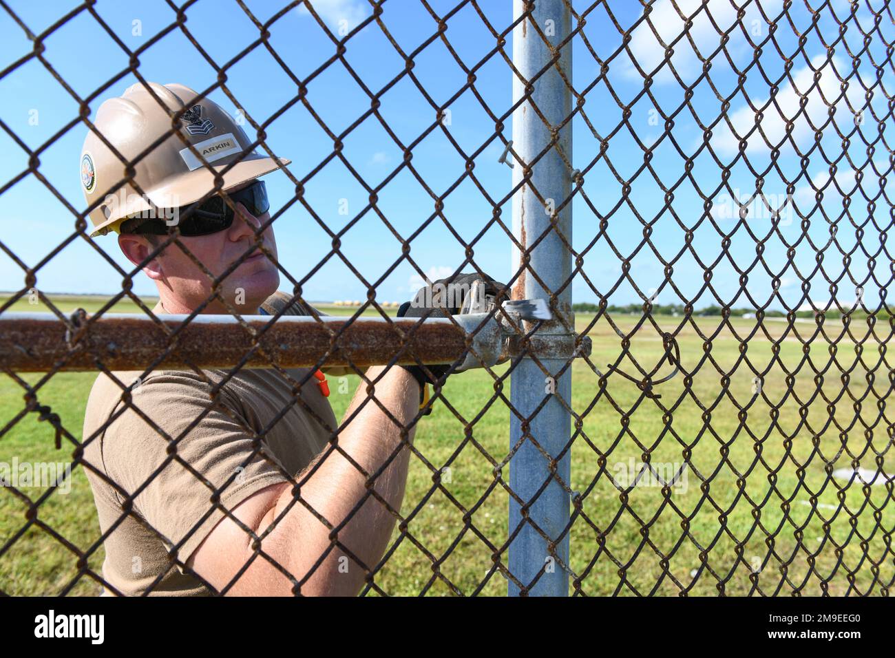 Long beach tennis court hi-res stock photography and images - Alamy