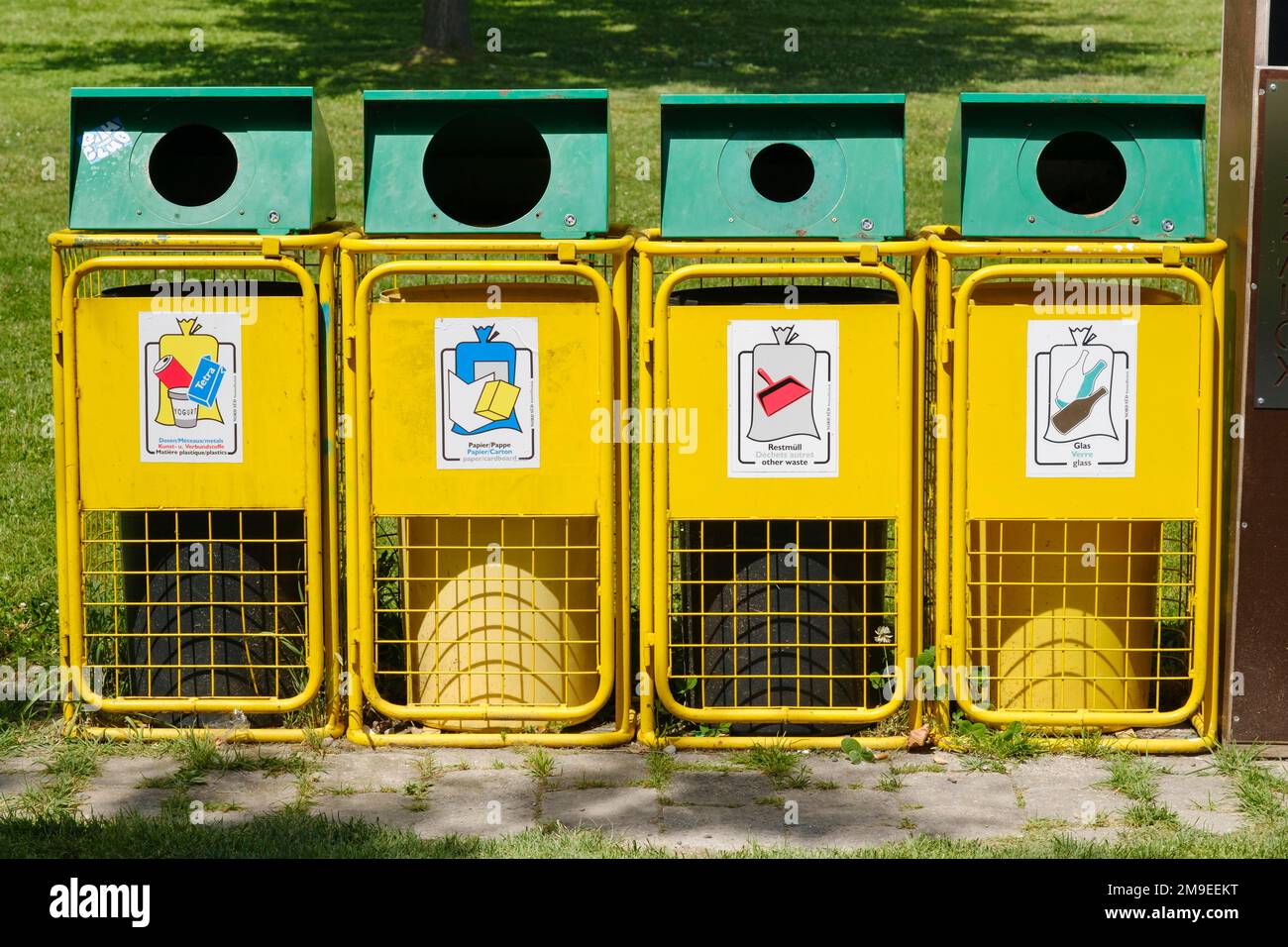 Container for waste separation, Hagnau, Lake Constance, Baden ...