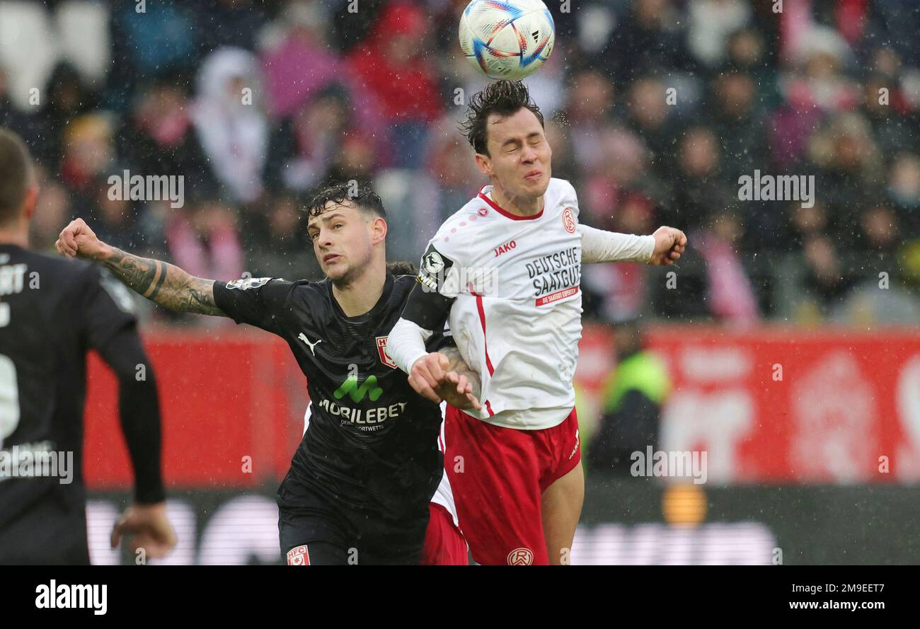 Rw rw essen hallescher fc hi-res stock photography and images - Alamy