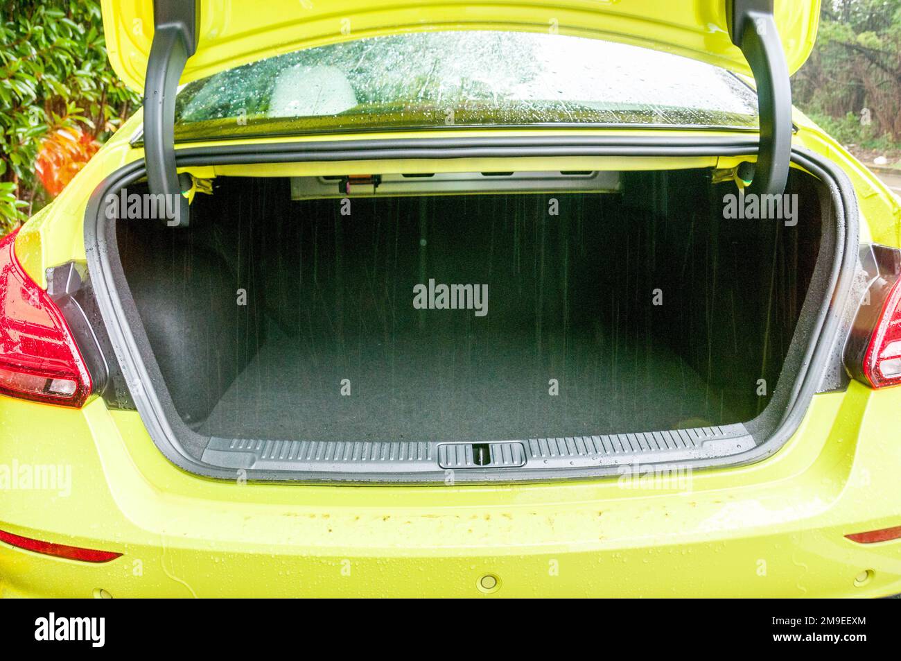 Scorpio car hi-res stock photography and images - Alamy