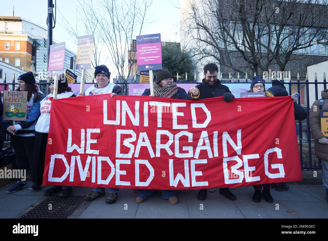 Members of the Royal College of Nursing (RCN) on the picket line ...