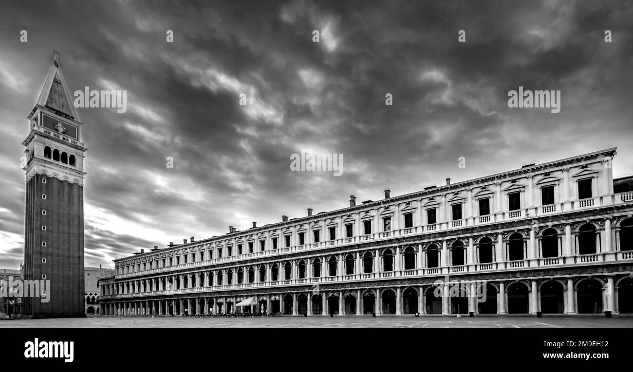 Venice Italy Rialto Rialtobridge Stock Photo - Alamy
