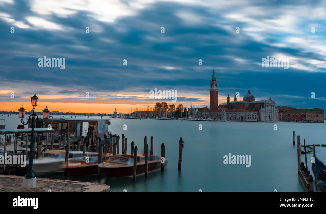 Venice Italy Rialto Rialtobridge Stock Photo - Alamy