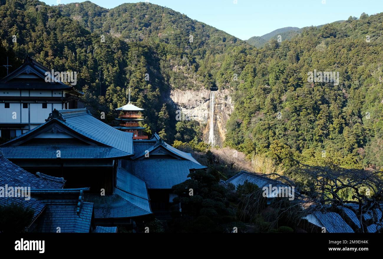 Kumano nachi taisha shrine hi-res stock photography and images - Alamy