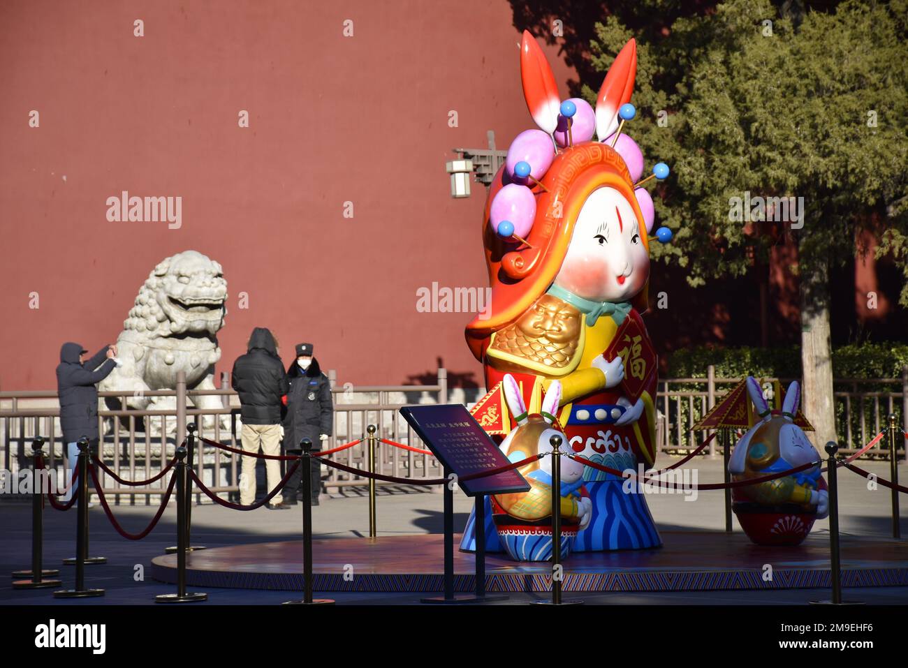 Giant Lord Rabbit statues appear in Jingshan Park, Beijing, China, 15 ...