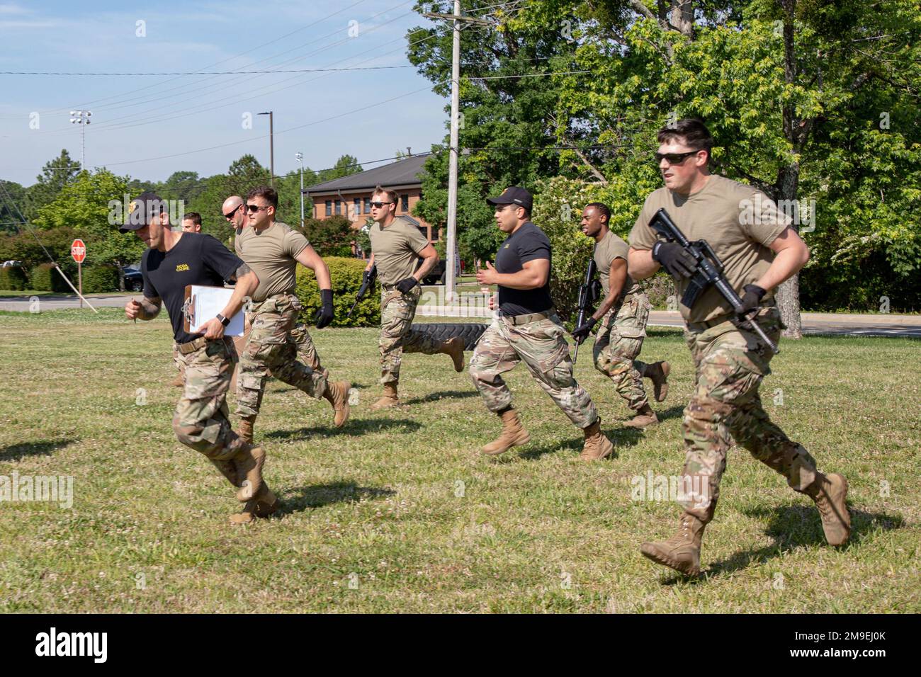 U.S. Army Soldiers attending the Advanced Leaders Course at the U.S ...