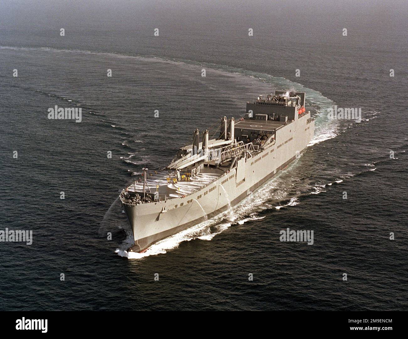 Usns red cloud hi-res stock photography and images - Alamy