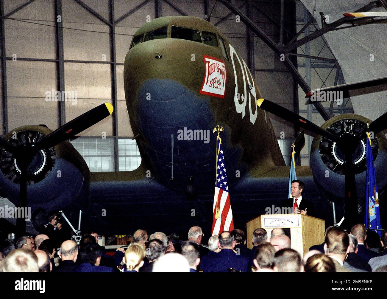 US Secretary of Defense William Cohen (Standing behind the lecturn ...