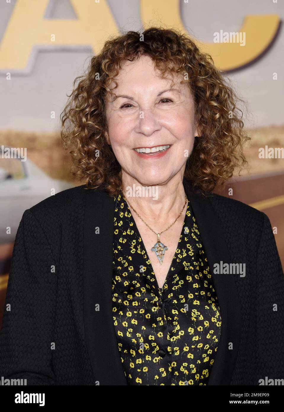 Rhea Perlman