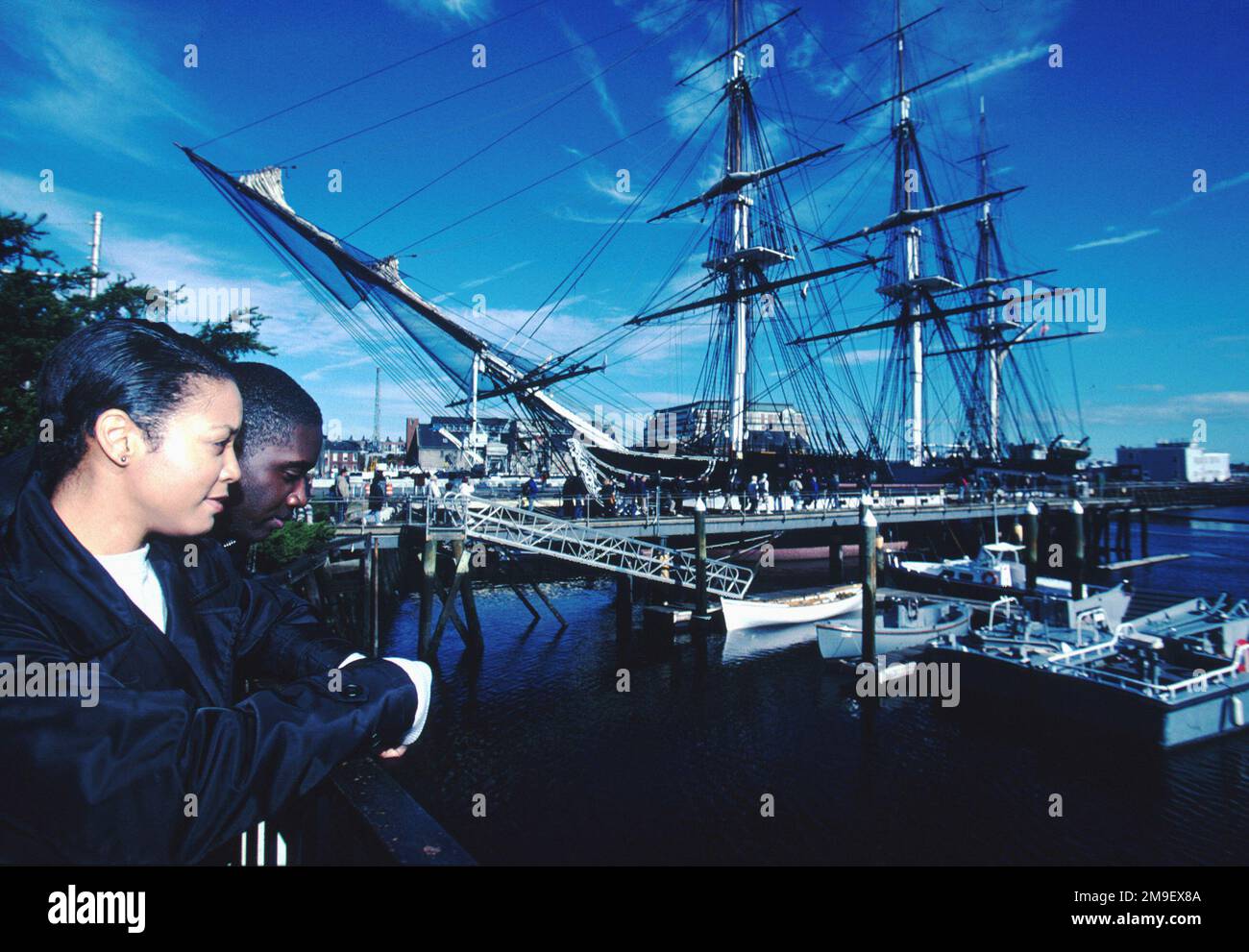US Air Force SENIOR Airmen Maurice and Nikki Robinson, a couple ...