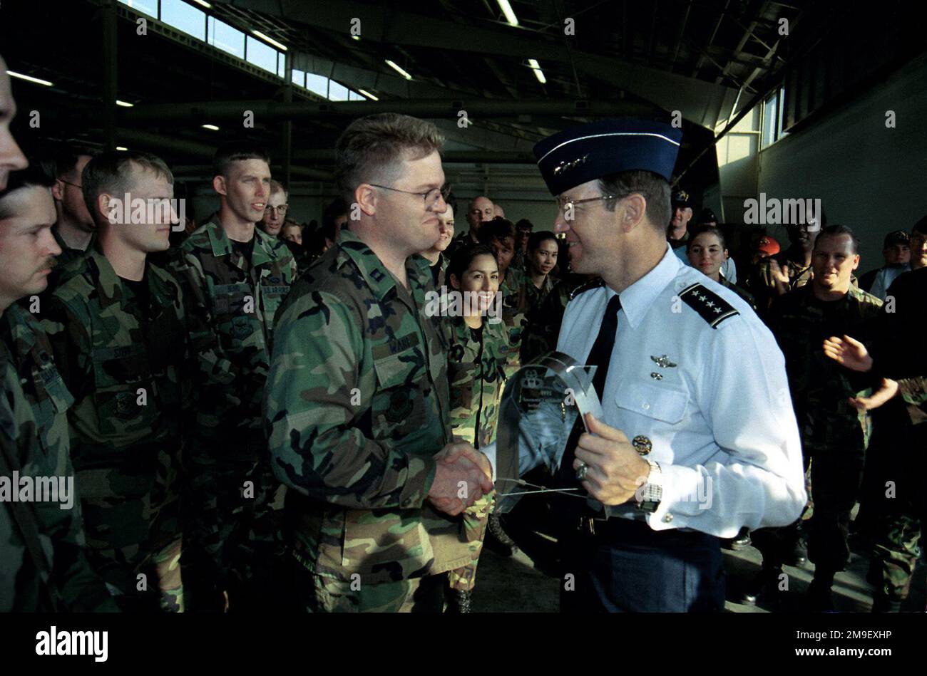 Air traffic control facility hi-res stock photography and images - Alamy