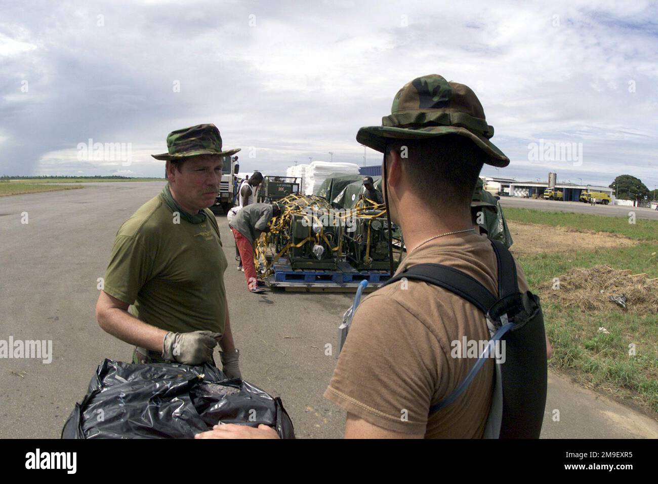 Raf lyneham hi-res stock photography and images - Alamy