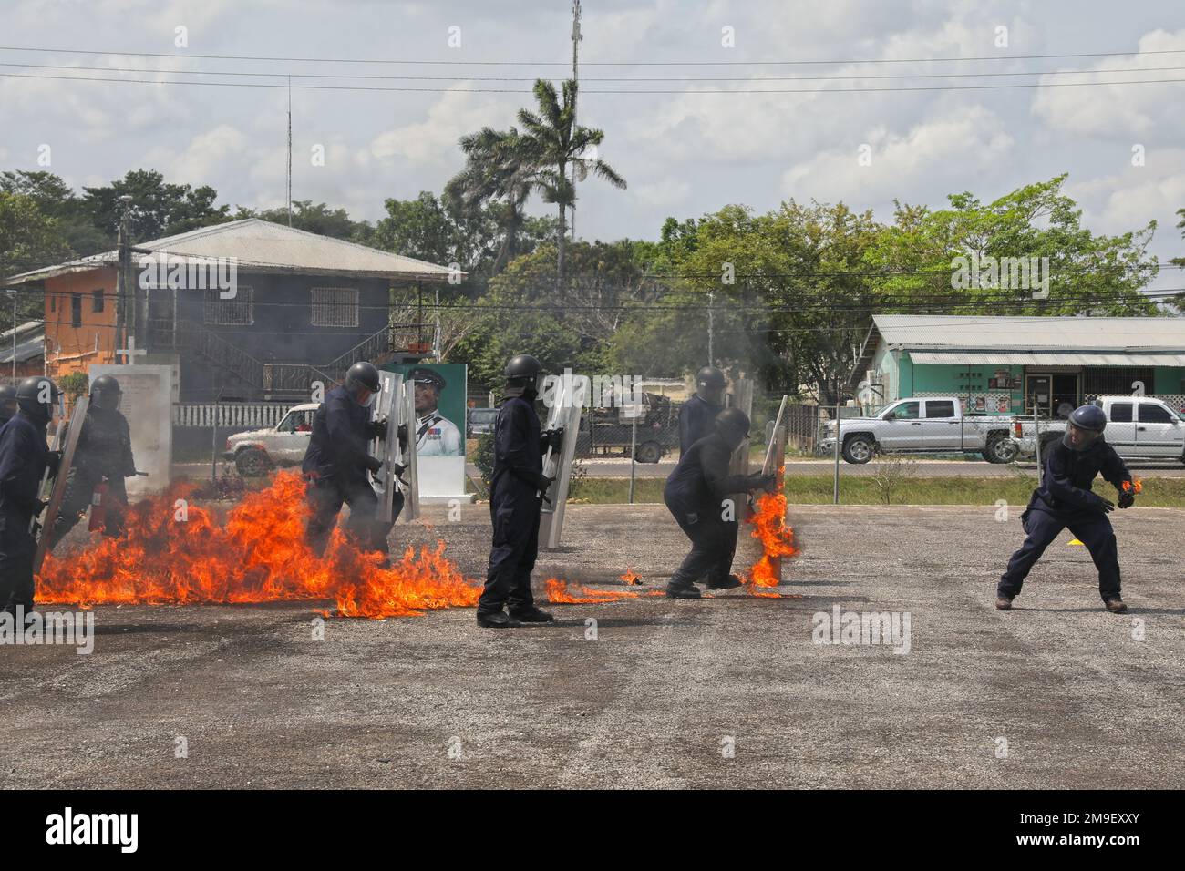Belize Defense Force, Meixcan Marines, and US Marines conduct ...