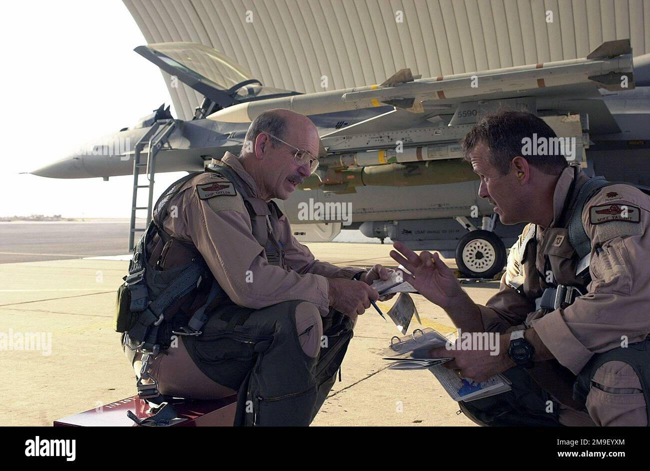 011012-F-0308N-041. Subject Operation/Series: SOUTHERN WATCH Country: Unknown Scene Major ...