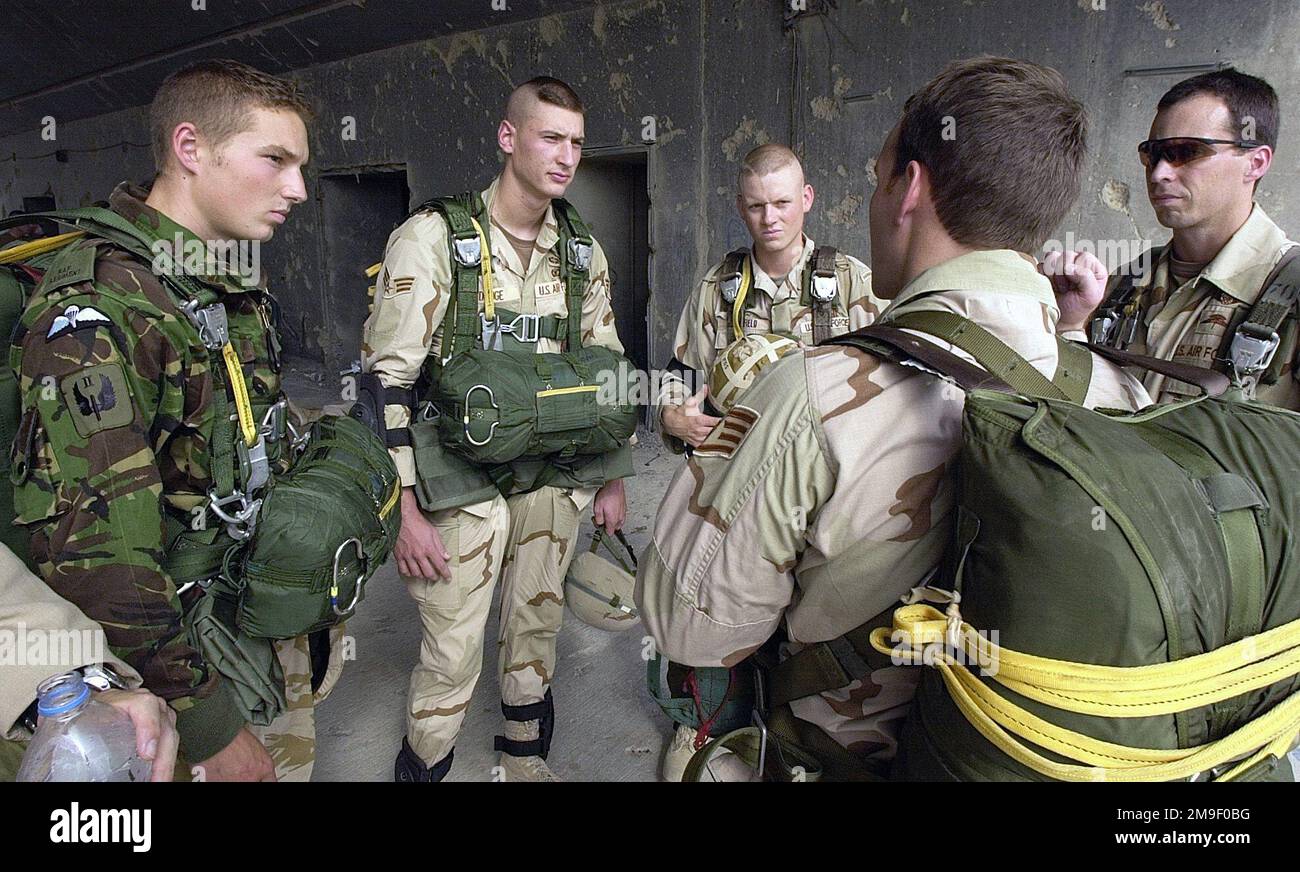 011024-F-0308N-122. Subject Operation/Series: SOUTHERN WATCH 2001 ...