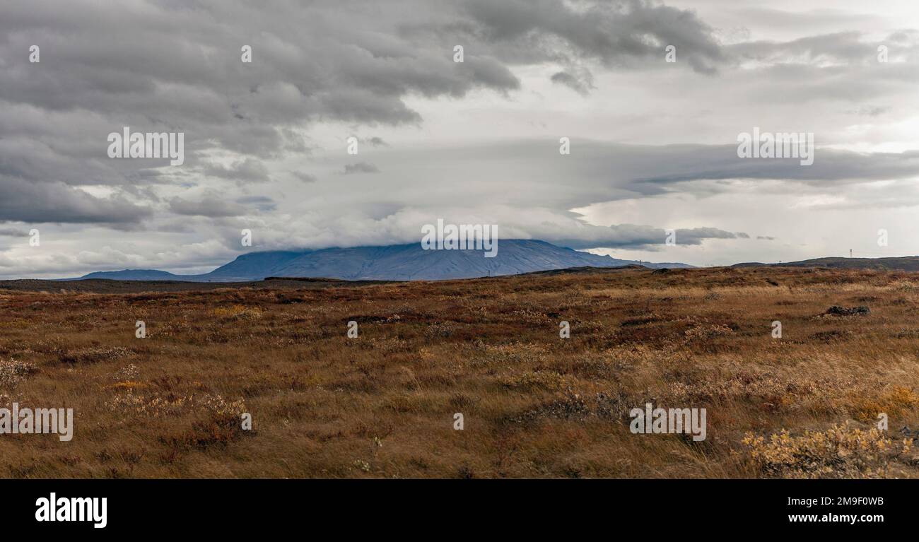 Empty landscape in iceland hi-res stock photography and images - Alamy