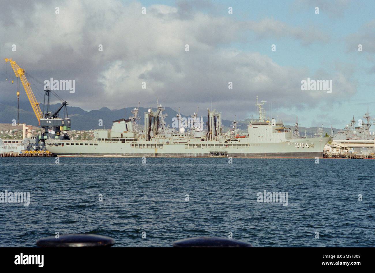 Starboard side view of the Australian replenishment ship HMAS SUCCESS ...