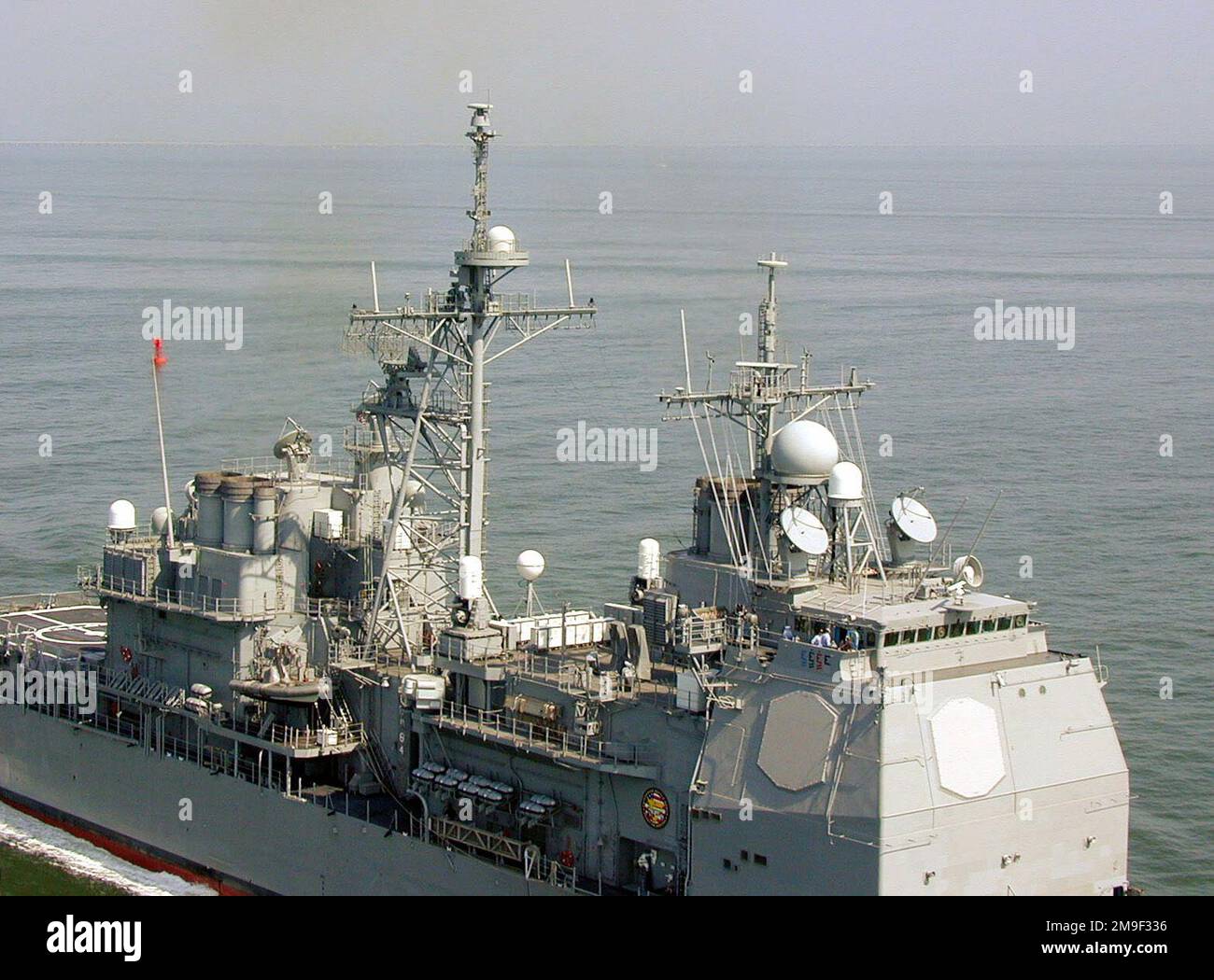 Guided missile cruiser uss gettysburg cg 64 hi-res stock photography ...