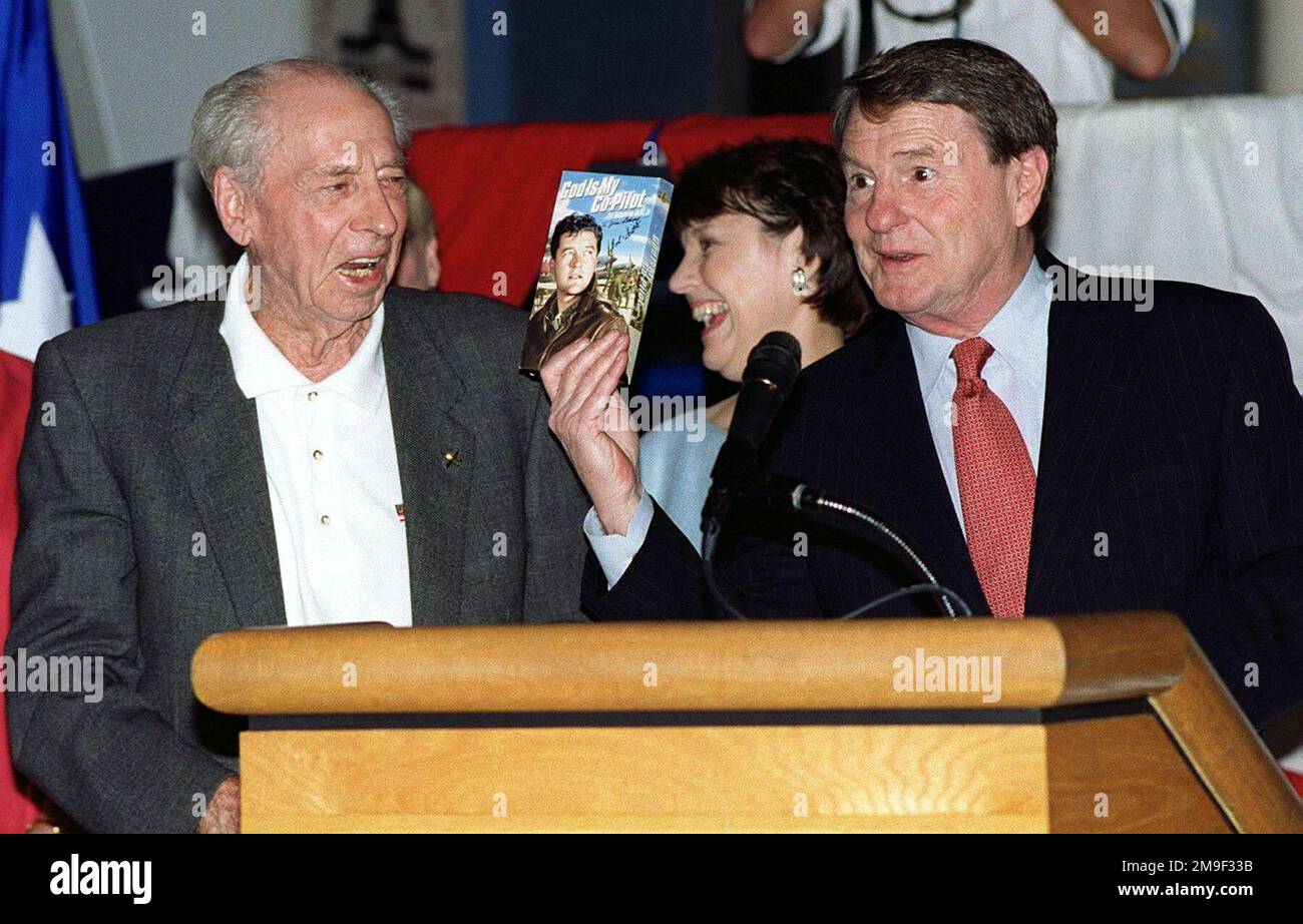 Lehrer pilot hi-res stock photography and images - Alamy