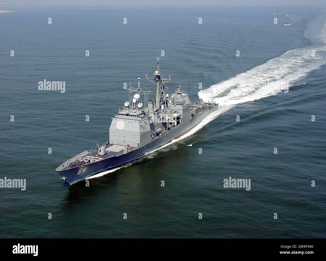 Oblique port bow view of the guided missile cruiser USS GETTYSBURG (CG ...