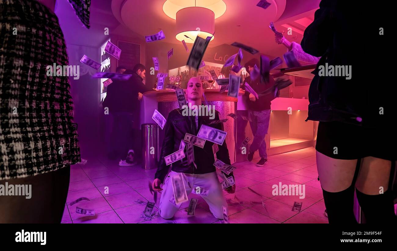 Man man woman money abuse hi-res stock photography and images - Alamy