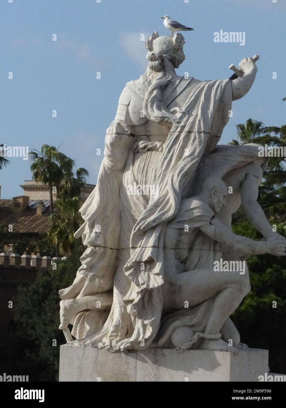 Famous statues in rome hi-res stock photography and images - Alamy