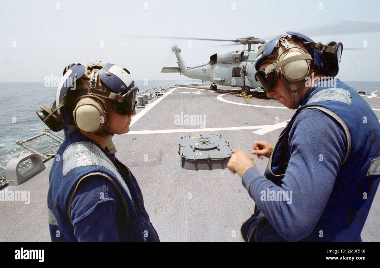 000708-N-7412M-003. Subject Operation/Series: SOUTHERN WATCH 2000 Base ...