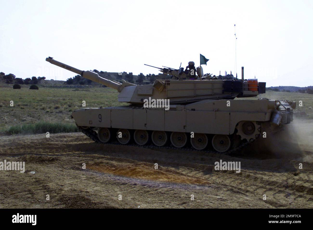 M1a1 abrams military tank stationary hi-res stock photography and ...