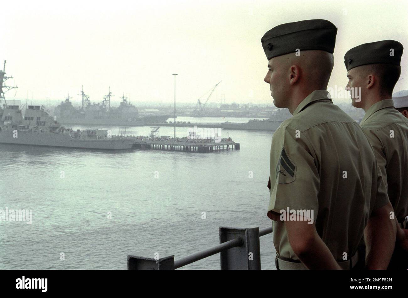 Marines with the 13th Marine Expeditionary Unit (Special Operations ...