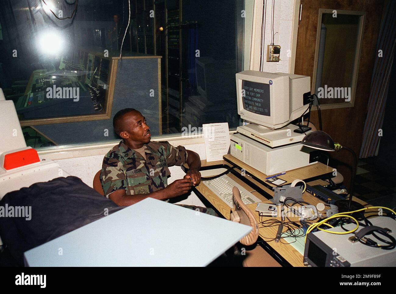 US Army Sergeant First Class Michael Gibson operates the Tele-Scripter ...