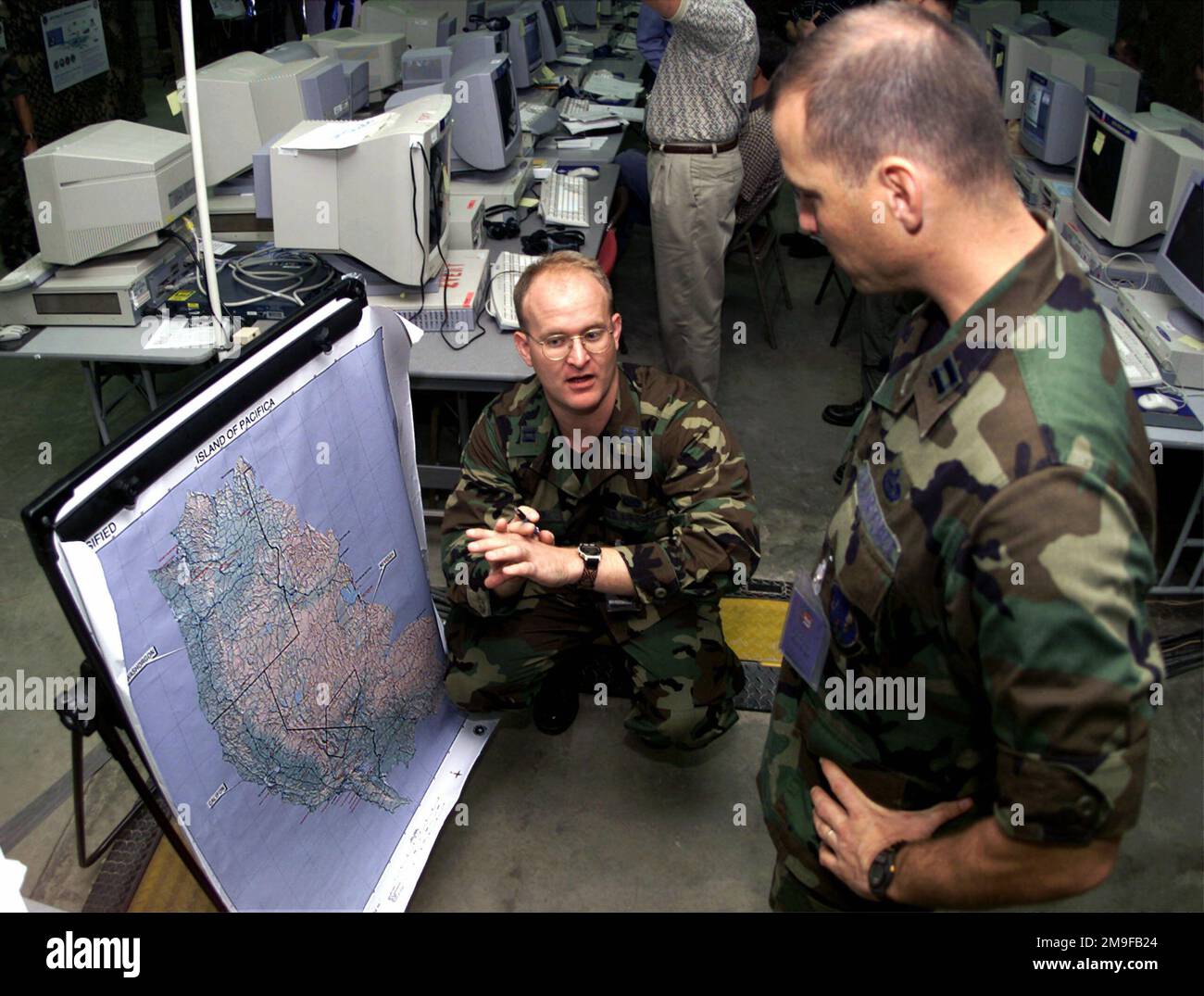 During Joint Expeditionary Forces Experiment 2000 (JEFX 2000), United ...