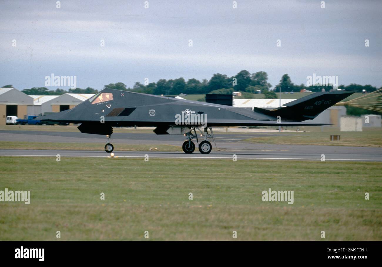 F-117A Nighthawk 84-0812 Stealth Fighter Stock Photo - Alamy