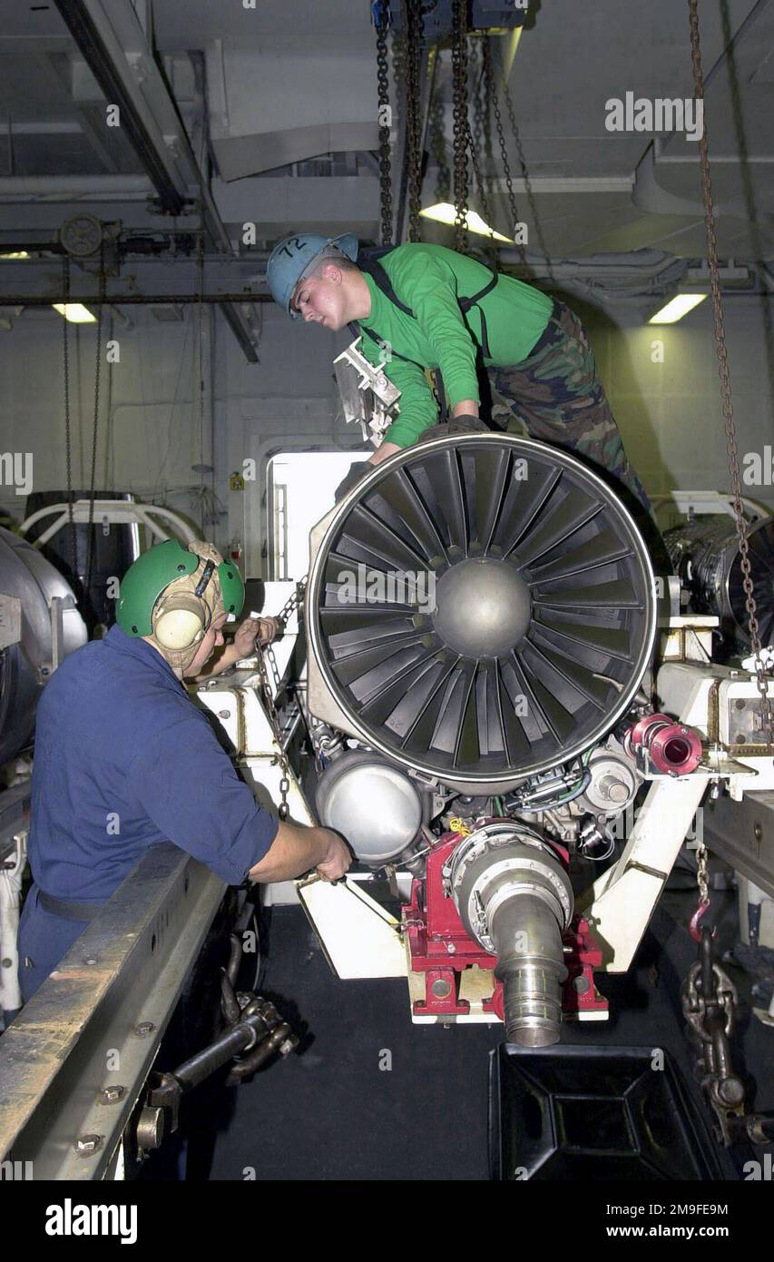 001002-N-4106M-001. Subject Operation/Series: SOUTHERN WATCH 2000 Base ...