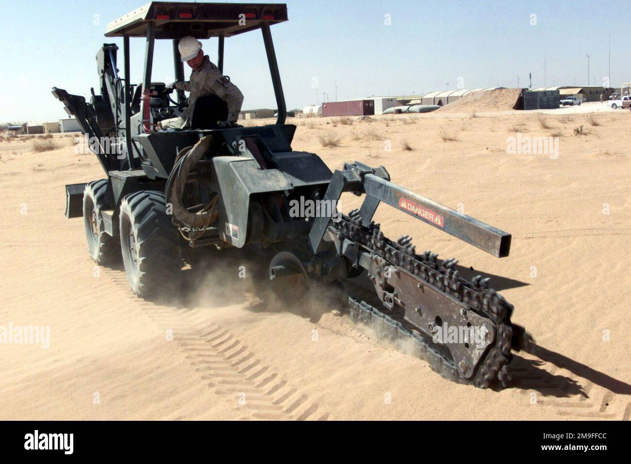 US Air Force Technical Sergeant Mark Houston, a Cable/Antenna Systems ...