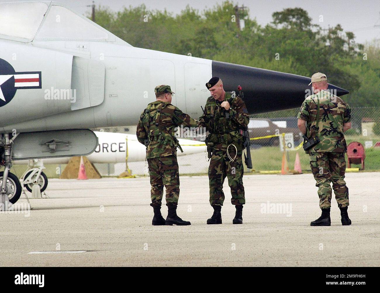 US Air Force STAFF Sergeant Jamie Newman fromHeadquarters Air Mobility ...
