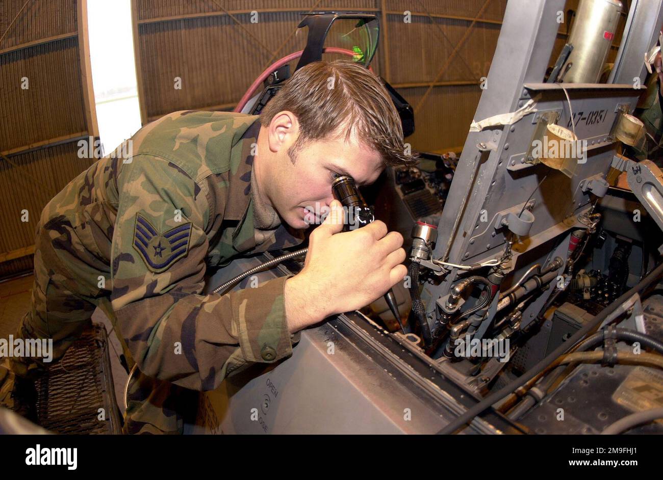 US Air Force STAFF Sergeant Ryan D. Breitkreutz, Crew CHIEF of the ...