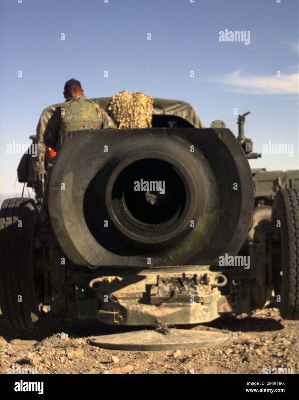 View of the business end of an M198 Medium Towed Howitzer. US Marines ...