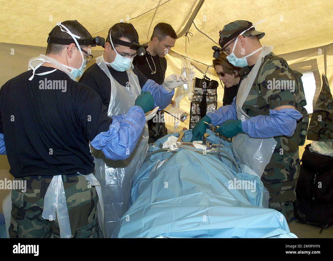 Surgeons and other medical personnel of the U.S. Air Force Spearr ...