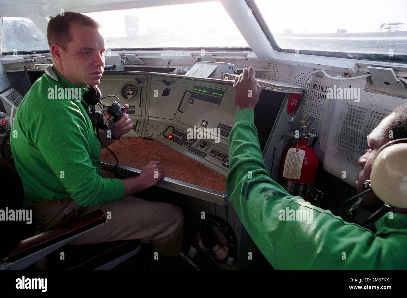 US Navy Aviation Boatswain's Mate CHIEF, Aviation Warfare SPECIALIST ...