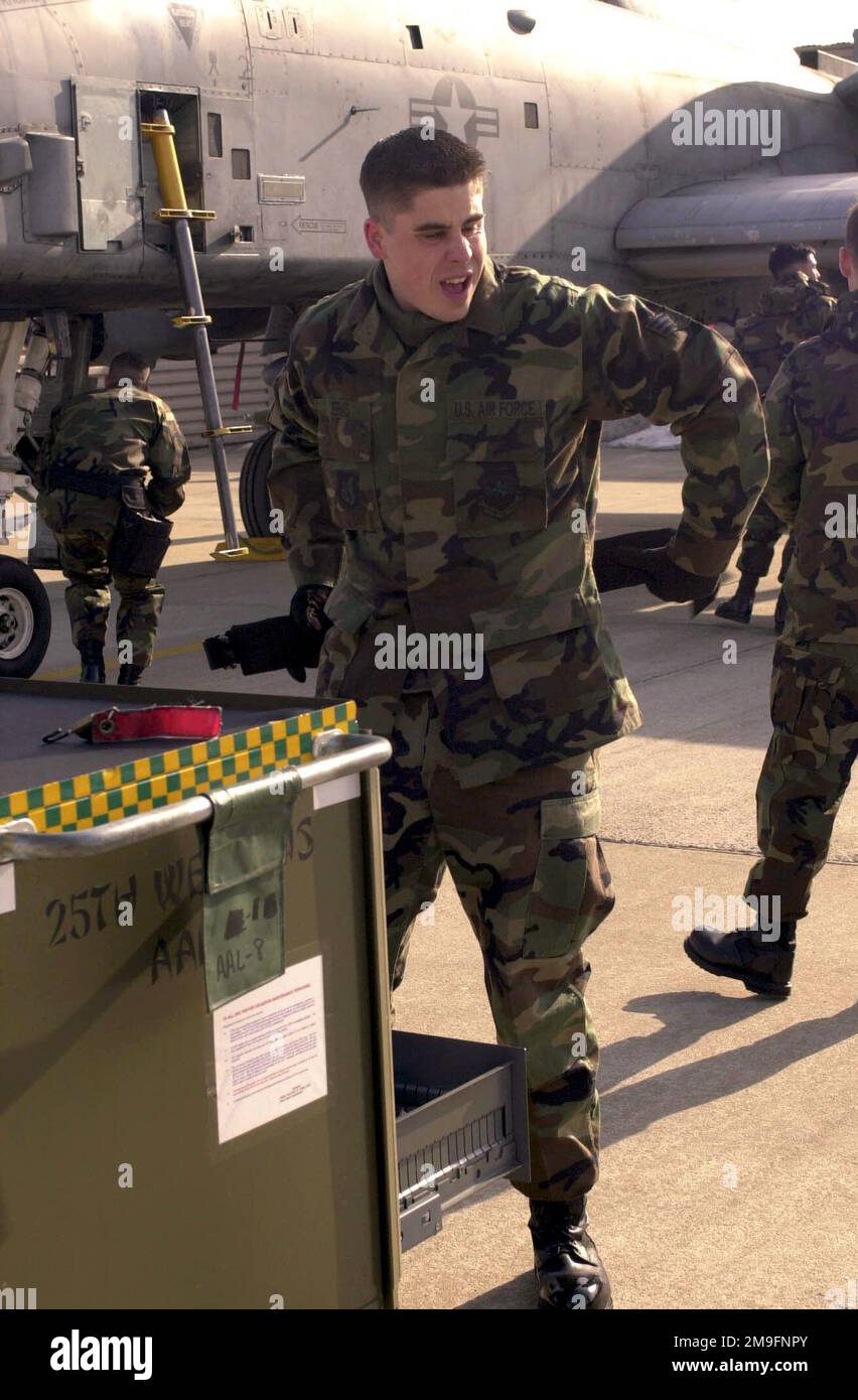 US Air Force SENIOR AIRMAN Shawn Jervis races to put his tool-belt on ...