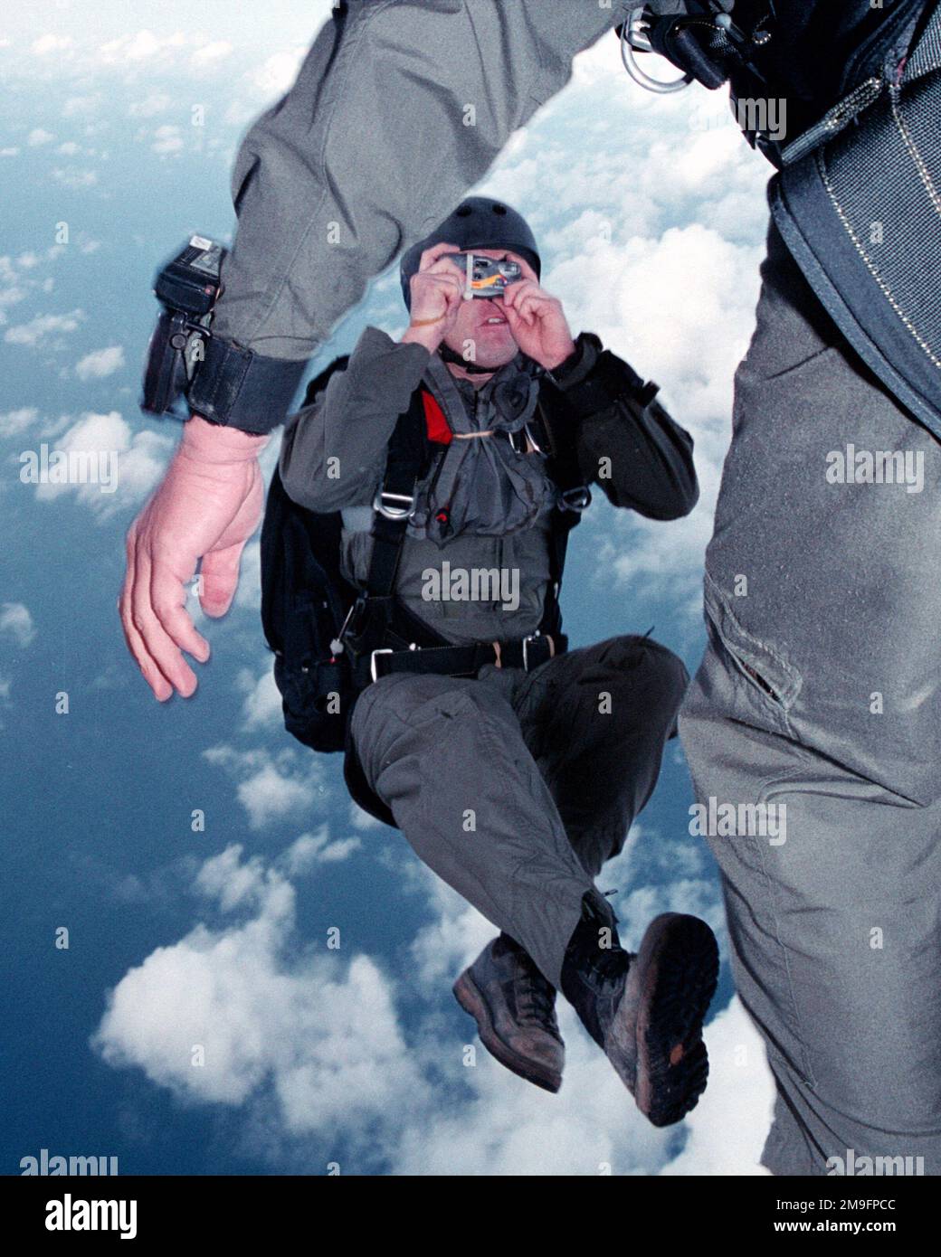 A US Navy (USN) Sailor assigned to Naval Special Warfare Unit One ...