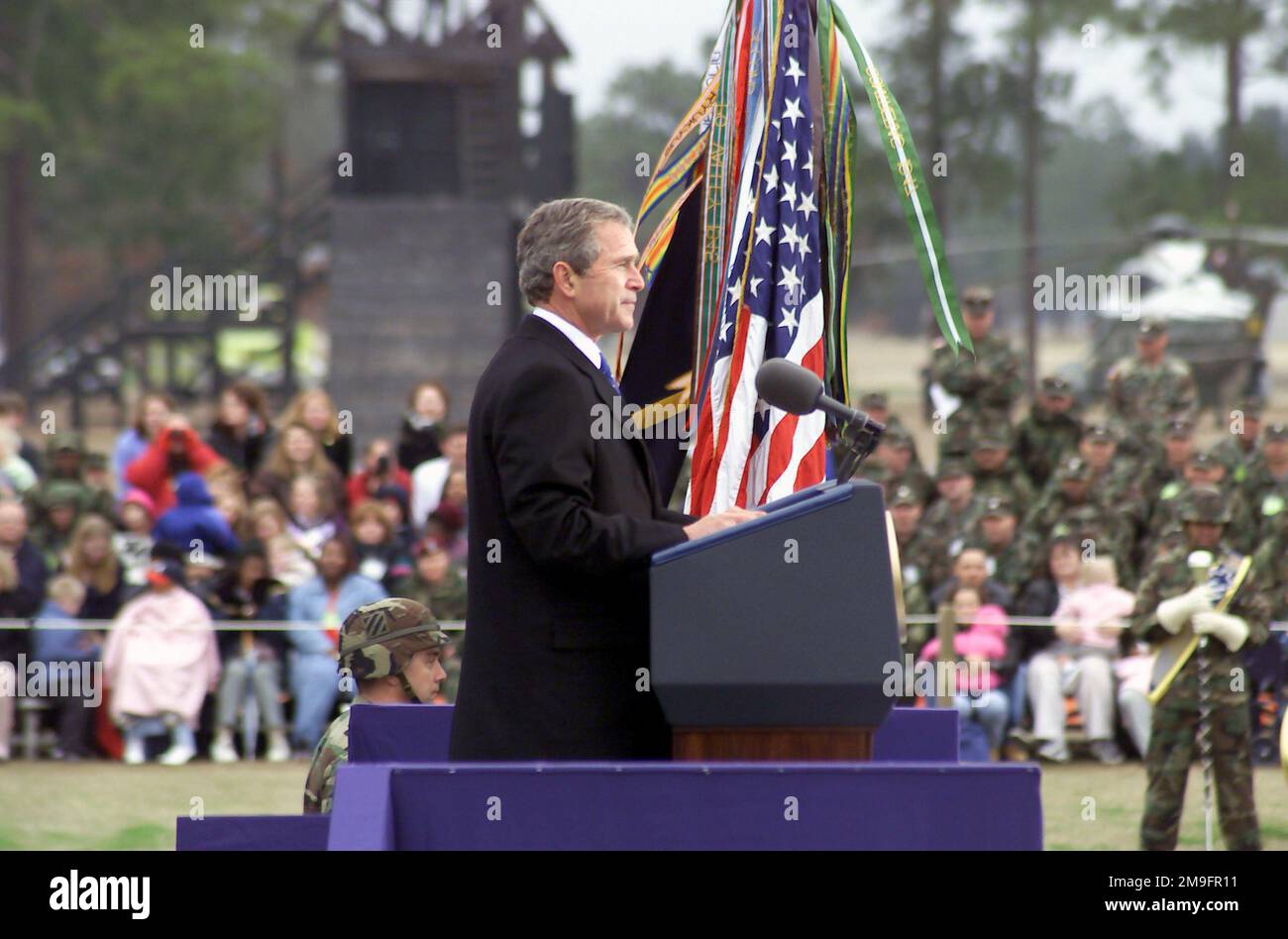 President George W. Bush visited the 3d Infantry Division (mechanized ...