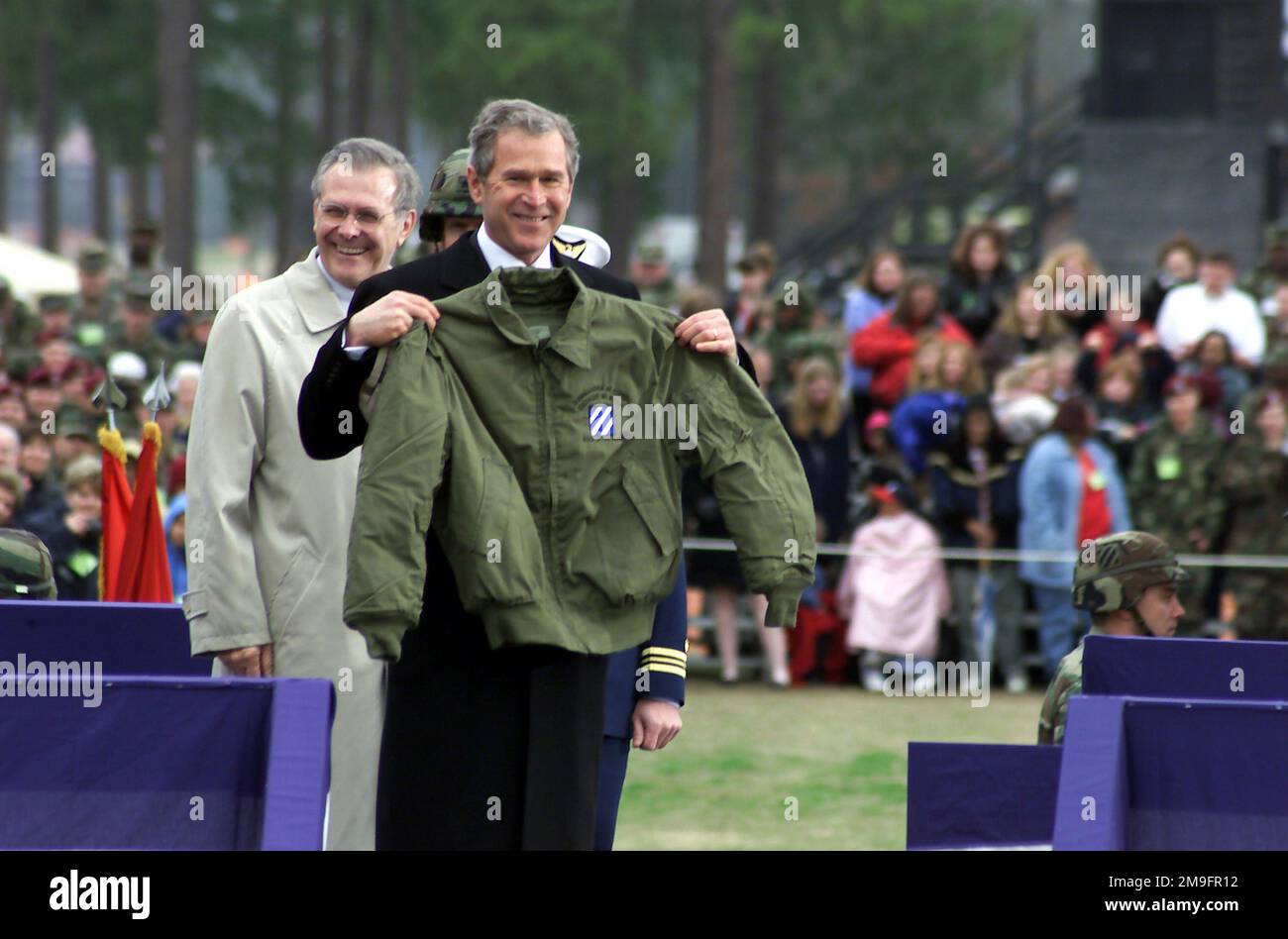 President George W. Bush visited the 3d Infantry Division (mechanized ...