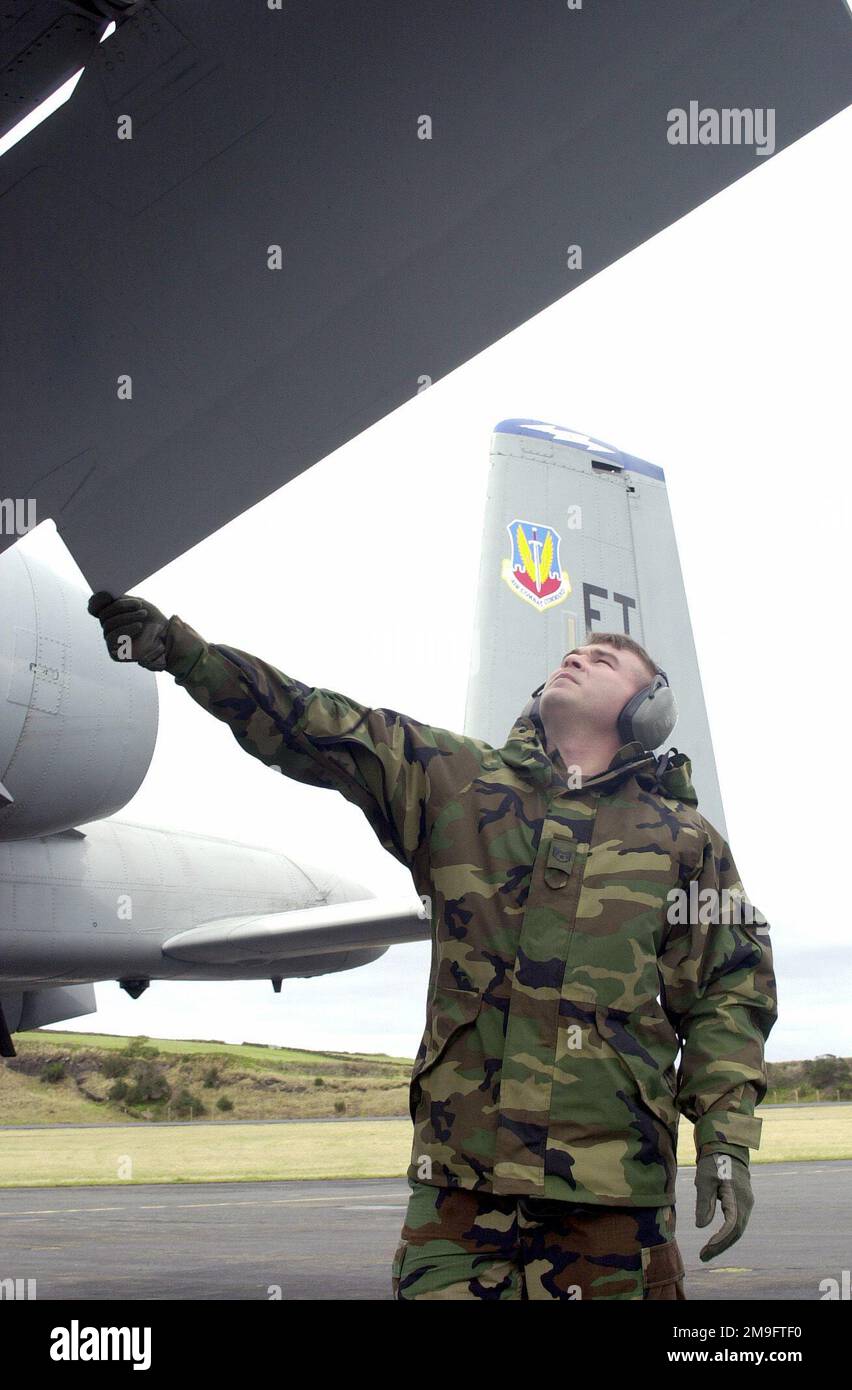 Lajes air base hi-res stock photography and images - Alamy