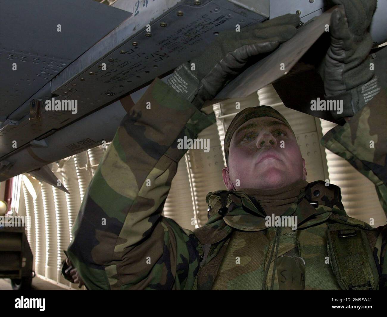 US Air Force SENIOR AIRMAN Mike Bylica, weapons load crew, 35th Fighter ...